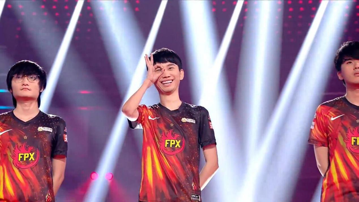 S11首个提前回家的队？LCK第一中单出言不逊，或遭禁赛处理 - 知乎