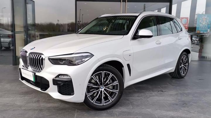 3.0T的宝马X5动力都不够用？70多万买准新X5插混是个办法 - 知乎