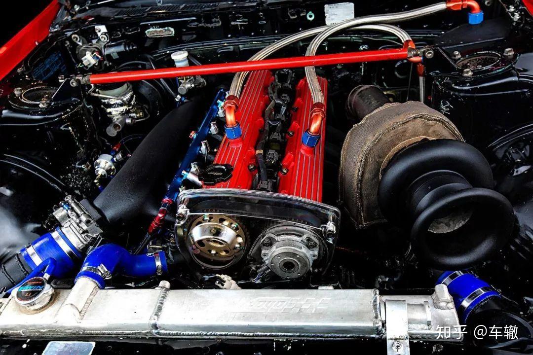 30多年前的日产R30，从家用车变成1000马力的哥斯拉！ - 知乎