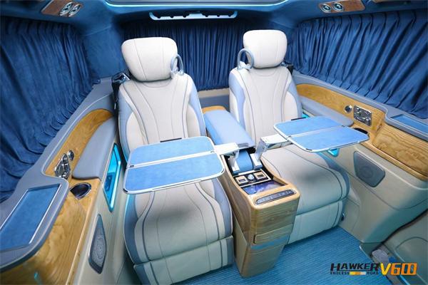 奔驰V260L豪华4座——豪客V600,高端大气彰显领导风范，成功人士的首选！ - 知乎