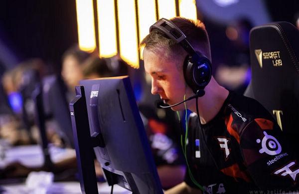 如何评价带有调整SOCD功能的键盘，以及对于CS等FPS游戏的影响？ - 知乎