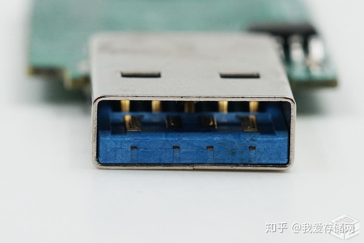 还能更好玩儿：速度逆天的UFS读卡器拆解 - 知乎