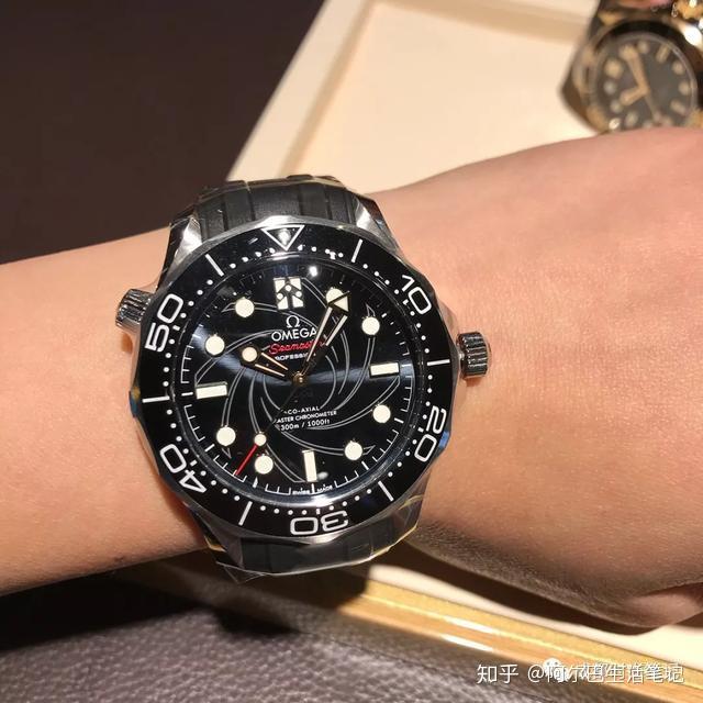 重回1969 | 改变詹姆士邦德的《007之女王密使》 - 知乎