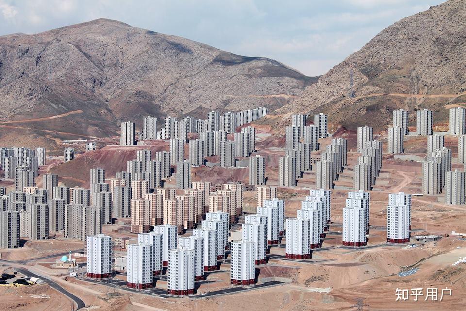 海外有哪些让你感到震撼的城市建筑？ - 知乎