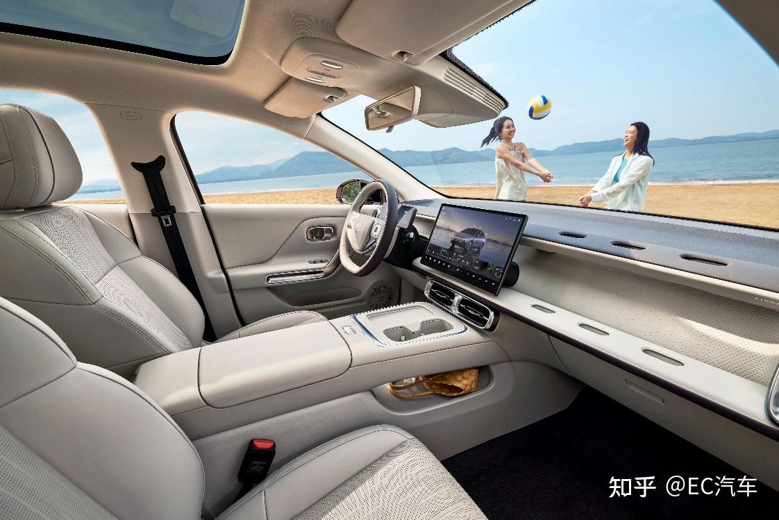 10.58万起！零跑B01开启预售，直面小鹏MONA M03竟全方位领先？ - 知乎