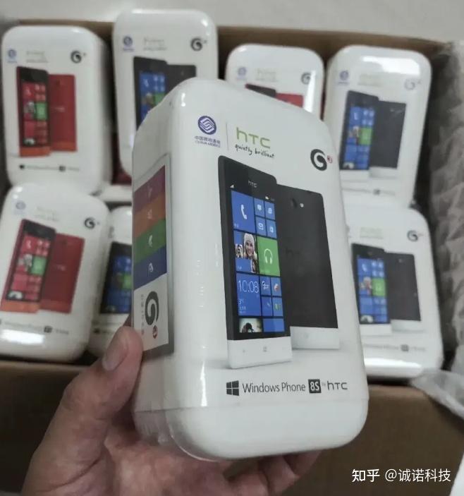 295块！大量全新HTC 8S原封手机涌向闲鱼 网友：满满的回忆 - 知乎