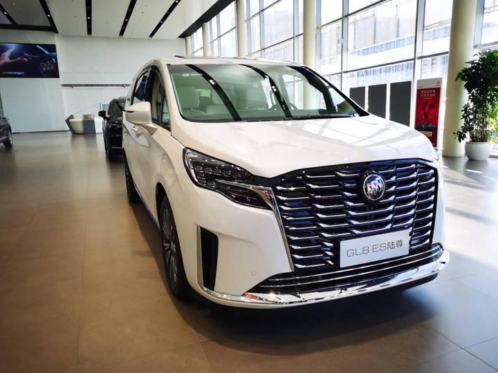 30万级别家庭MPV的王者对决，赛那 Vs GL8谁胜出？ - 知乎