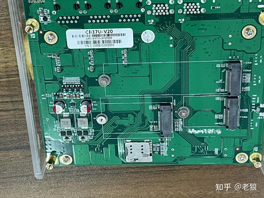 哪有好的开源Intel平台开发板？国产高颜值边缘计算开发套件——U2开箱记 - 知乎