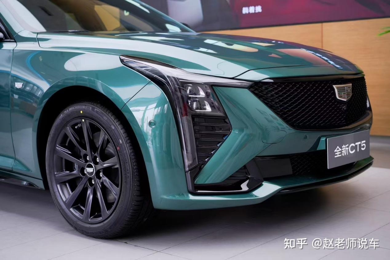 2025款凯迪拉克CT5一口价21.59万起，和宝马3系怎么选，看完选不错 - 知乎