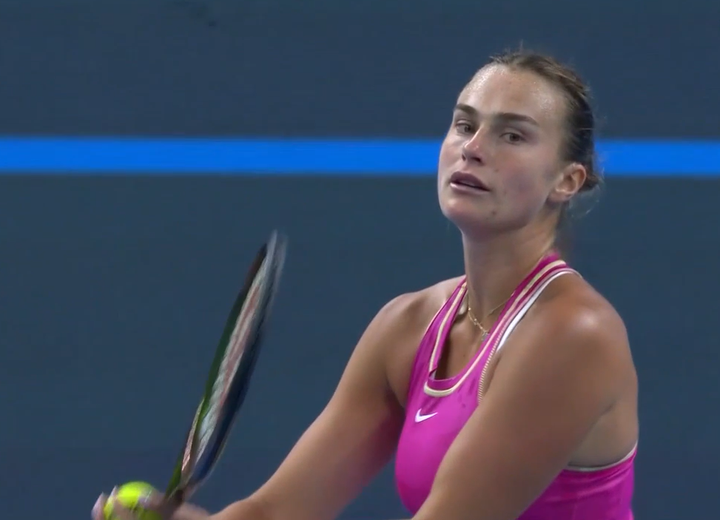 翻译：新科世界No.1萨巴伦卡：2盘险胜保利尼，WTA1000中网8强赛pk莱巴金娜 - 知乎