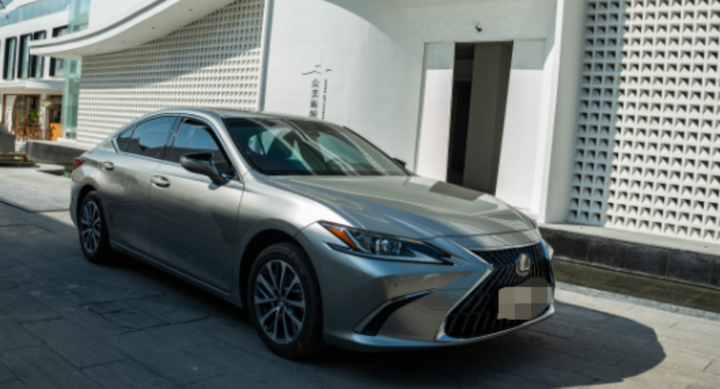 采访四位雷克萨斯ES车主，车主吐槽：当初加价买ES实在不值得 - 知乎