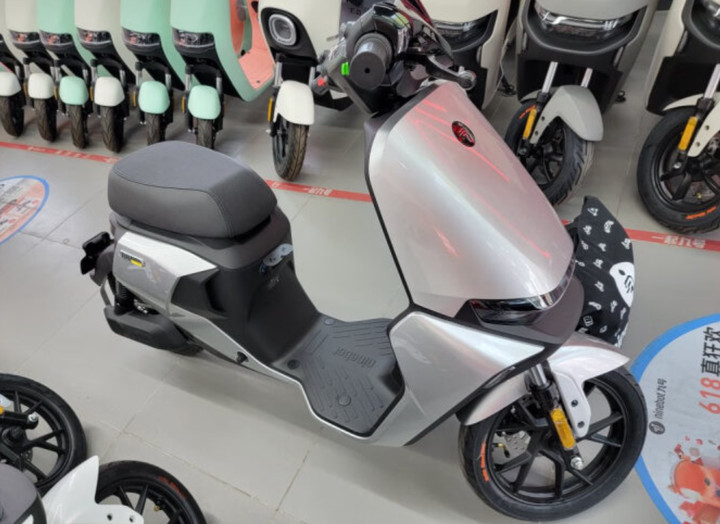 九号MMAX90电动车（九号mmax90）怎么样？使用90天后优缺点评测 - 知乎