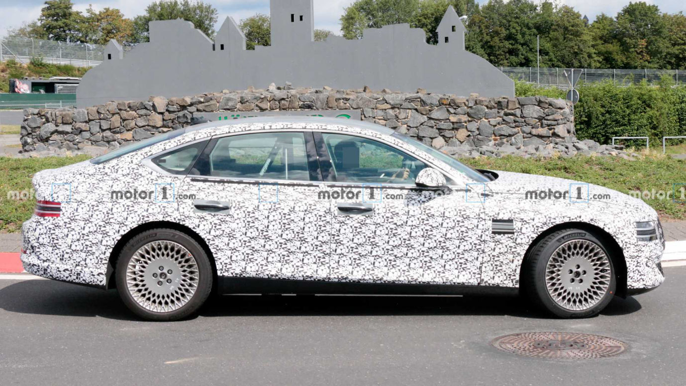 曝现代高端品牌Genesis G80电动版路试谍照，未来还有SUV和跨界电动新车 - 知乎