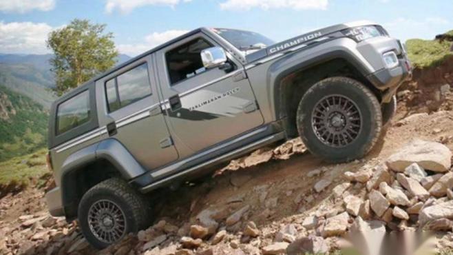 北京越野新BJ40环塔冠军版售20.99万！多项配置升级 - 知乎