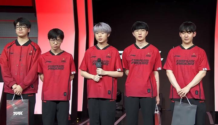 LPL迎来冠军轮回，FPX晋升前四，IG全员狠人，只有EDG还在等待 - 知乎