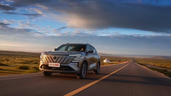 第四代CS75PLUS鲸悦版10.19万元起，搭载天域座舱+智慧新蓝鲸3.0 - 知乎