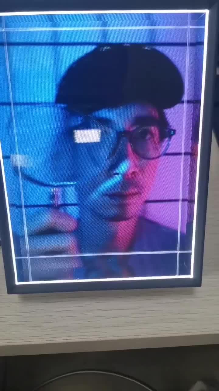 号称真3D全息显示的 The Looking Glass 的工作原理是什么？ - 知乎