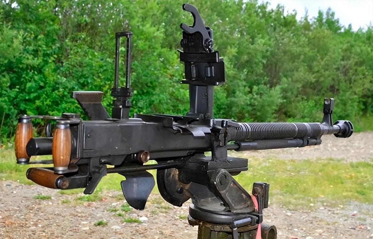 传奇的DShK (DShKM)捷格加廖夫大口径机枪 - 知乎