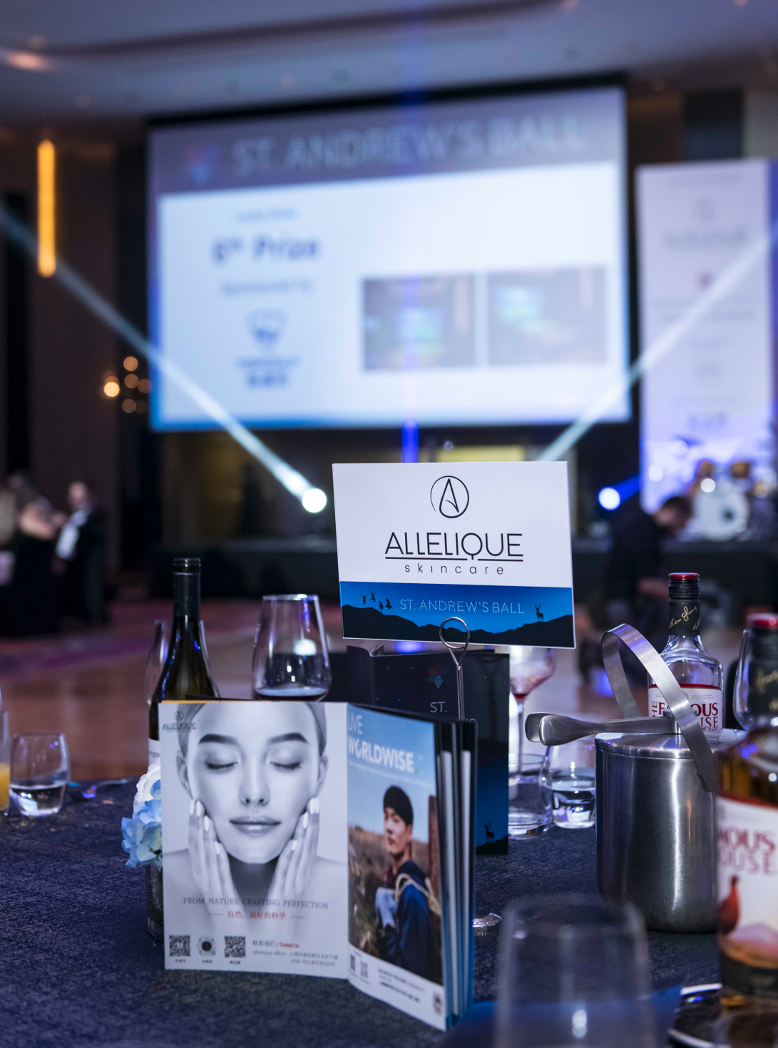 阿莱利克&英国商会St. Andrews舞会| 与Alleique共度美妙的苏格拉风情之夜 - 知乎