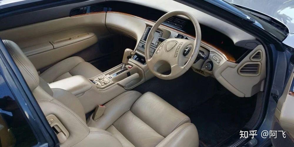 被人遗忘的经典车——90年代可媲美奔驰SL的马自达高端豪华跑车Eunos Cosmo - 知乎