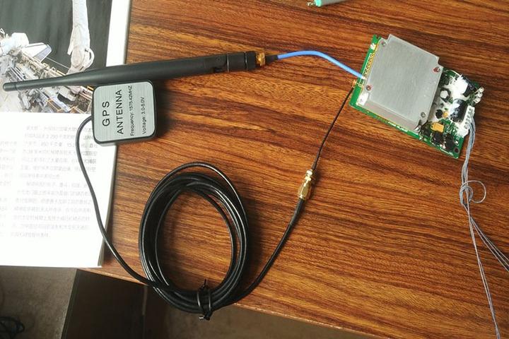 Portable ADS-B Transmitter ADSBPGA for GA and UAV - 知乎