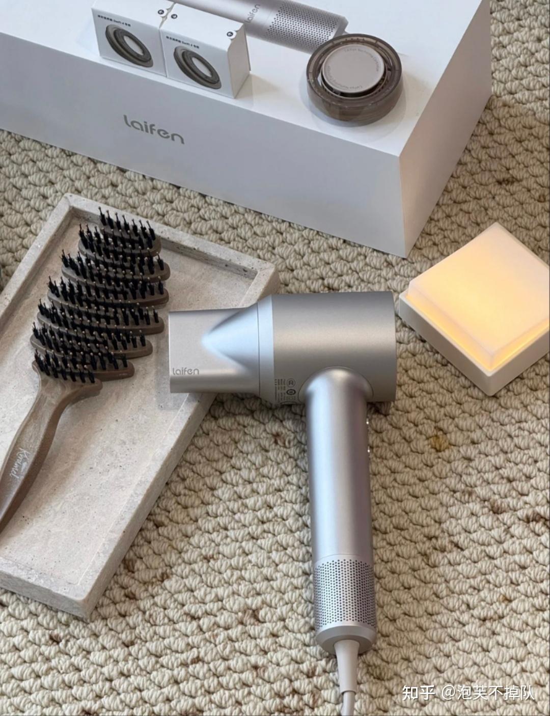 徕芬吹风机全系列对比丨内附经典版LF03、SE 2、Mini、新品Swifit 4四款旗舰王炸机型详测！2025年高性价比徕芬护发吹风机选购指南！ - 知乎