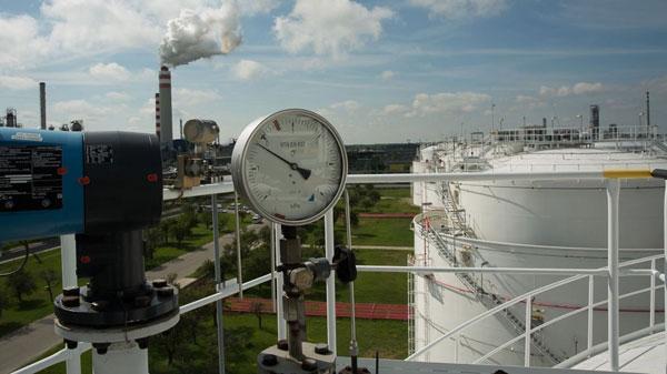 2023年油价料反弹，但不确定因素犹存 - 知乎