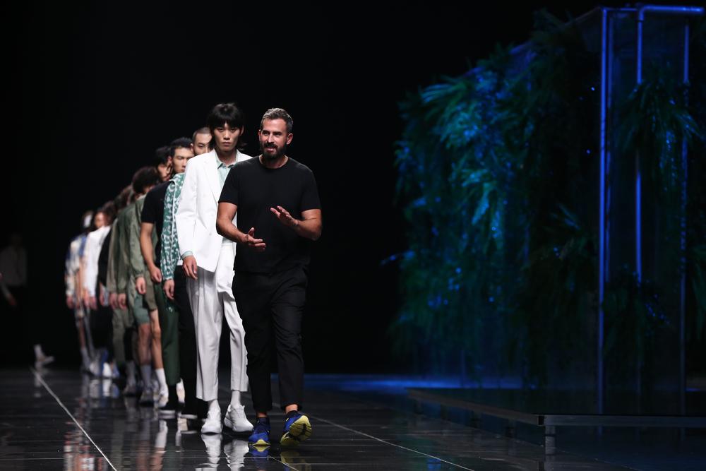 如何评价中国男装品牌利郎（LILANZ）？ - 知乎