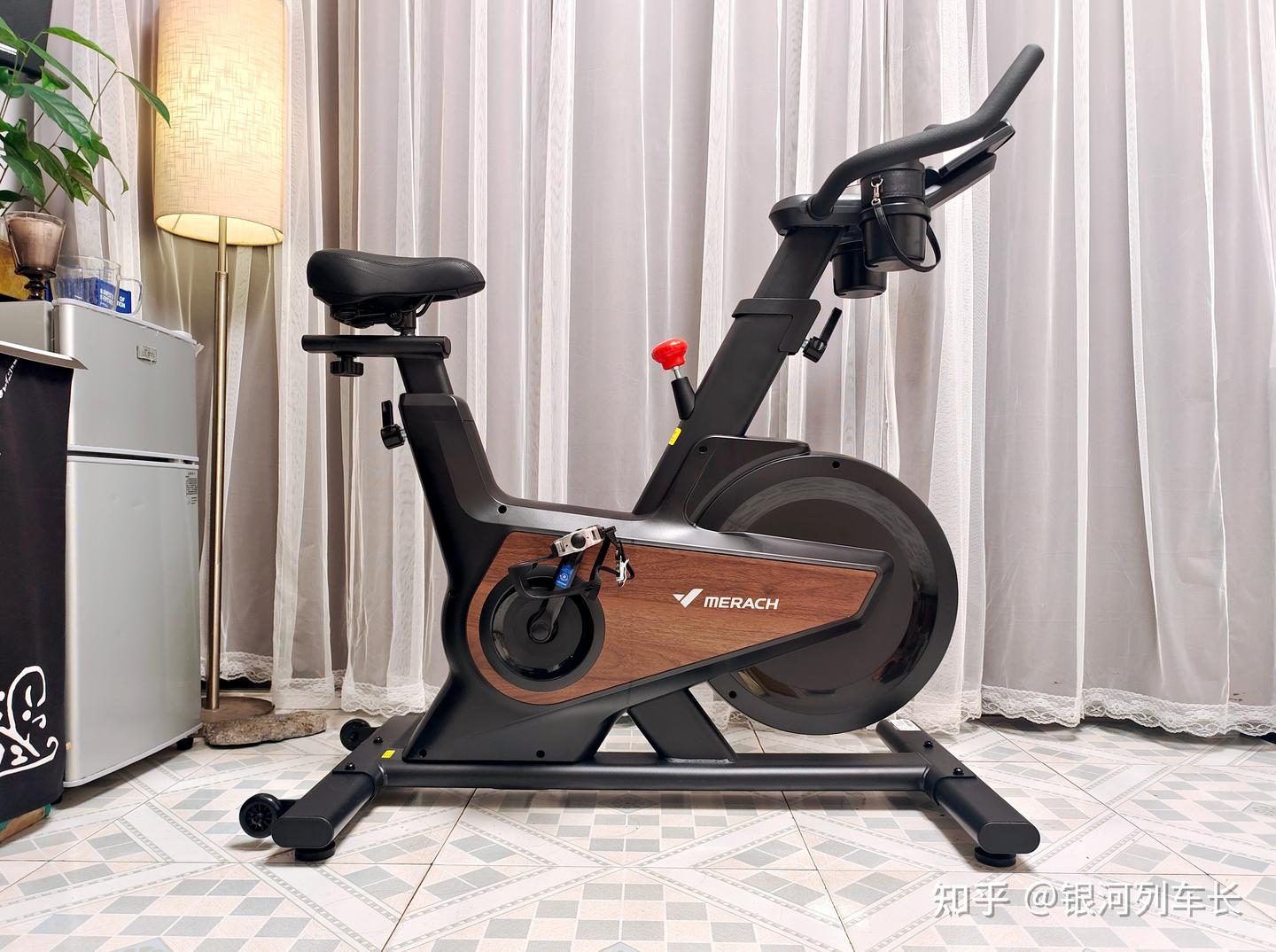 2025年2000元价位内动感单车怎么选？麦瑞克黑曜骑士Turbo、MOK S10、飞利浦小金鹿如何选择 - 知乎