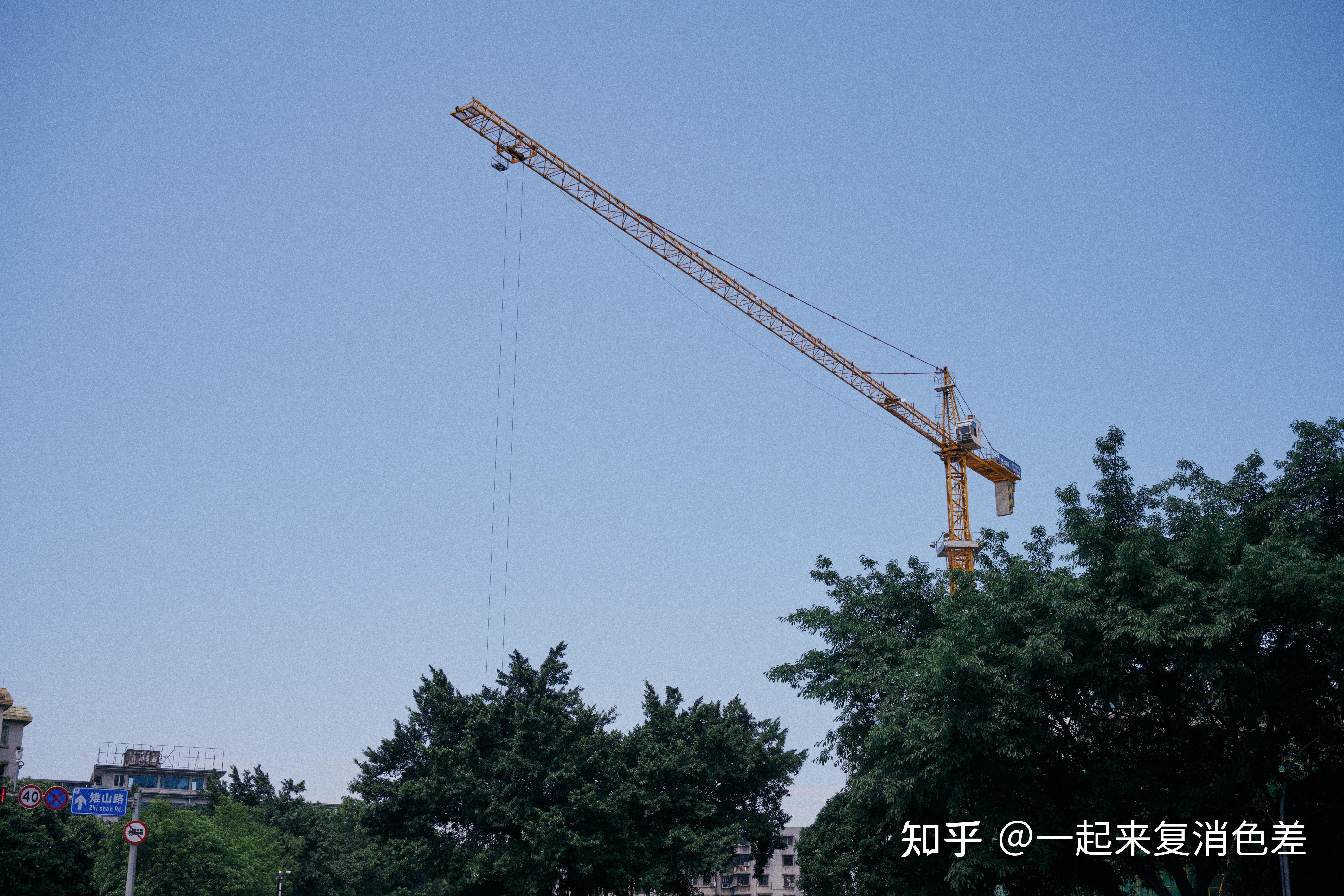 尼康Z6，一定一变选Z24-70 F4还是Z24-120 F4？ - 知乎