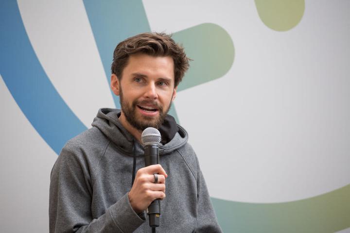 约会软件Hinge创始人Justin McLeod教你如何恋爱工作两不误！！！ - 知乎