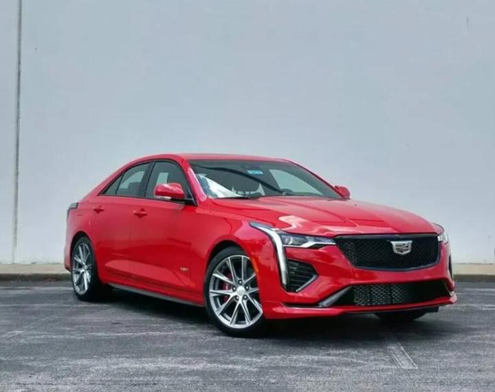 凯迪拉克CT4-V实拍图曝光 搭载2.7T发动机 - 知乎