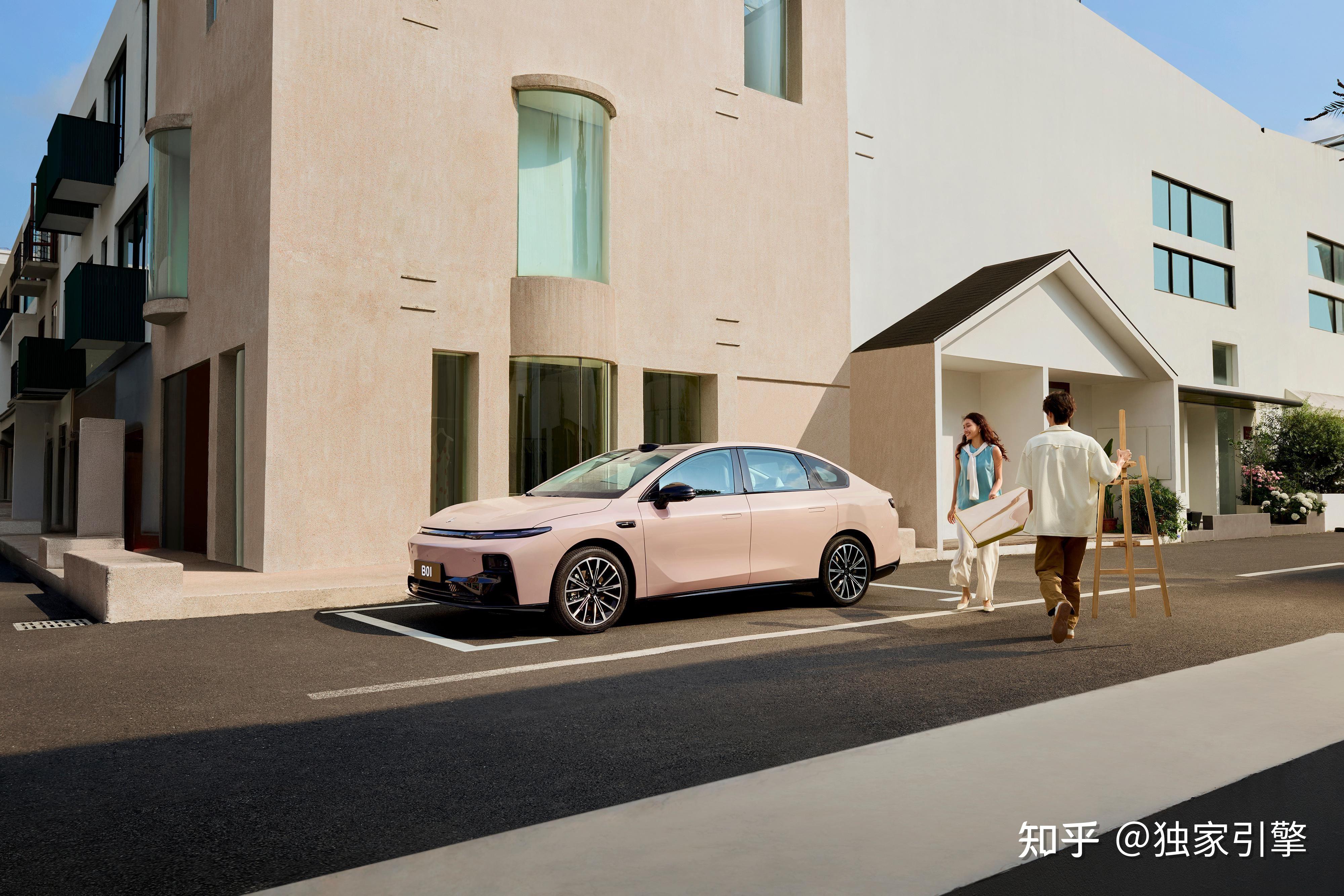 零跑B01对比小鹏MONA M03，谁才是十万级家用纯电轿车更优解？ - 知乎