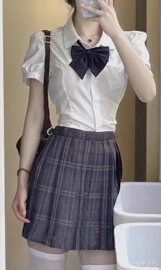 想问一下刚入坑的jk，167穿42CM的裙子会不会短呢？ - 知乎