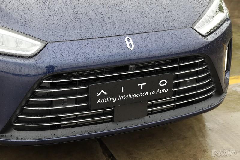 为智能出行加点料 AITO问界M5实拍解析 - 知乎
