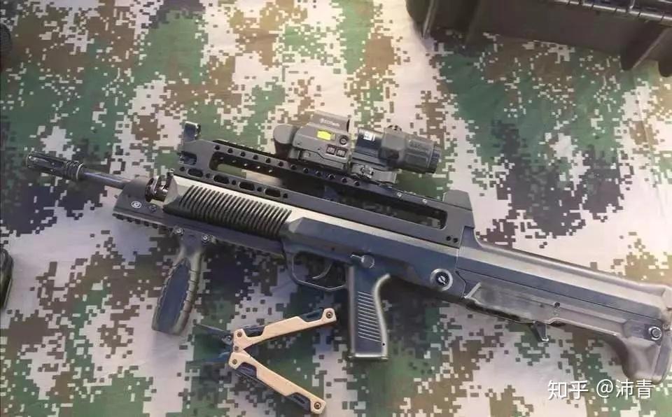 神来之笔or完全多余，谈谈国产95式步枪上最富争议的设计 - 知乎