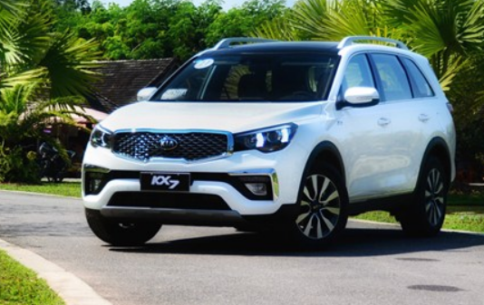 快被遗忘的高颜值选手对决！起亚KX7对比标致5008 - 知乎