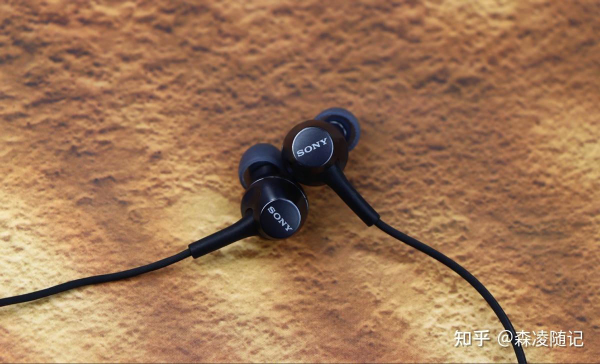 SONY MDR-EX255AP评测，一款听说性价比超高的入耳式有线耳机。 - 知乎