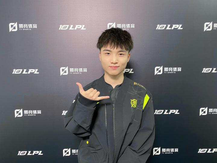 【季前启航赛专访】NIP.XLB：不考虑版本的话，最想用狮子狗 - 知乎