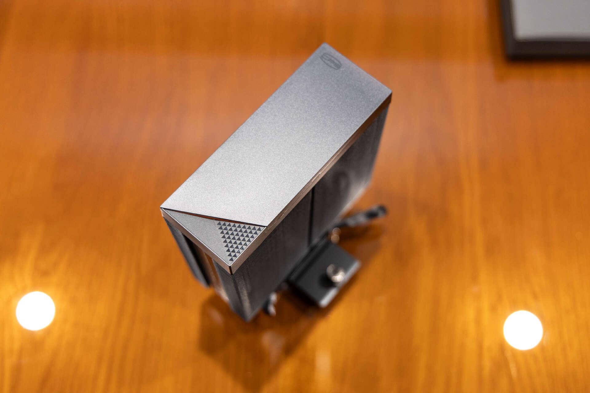 百元风冷可以压AMD R7 9700X吗？超频三RT500数显风冷测试 - 知乎