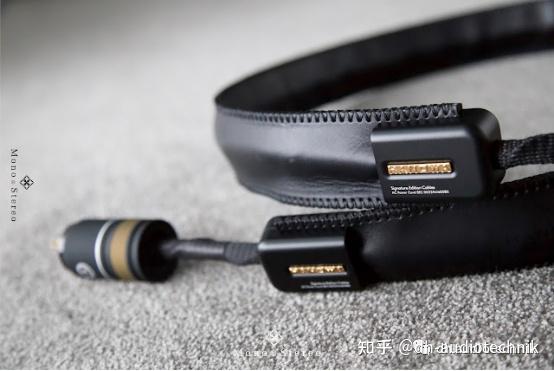 来自于斯洛文尼亚 MONO & STEREO 专业测评——HANOWA Signature Edition Cable电源线 - 知乎