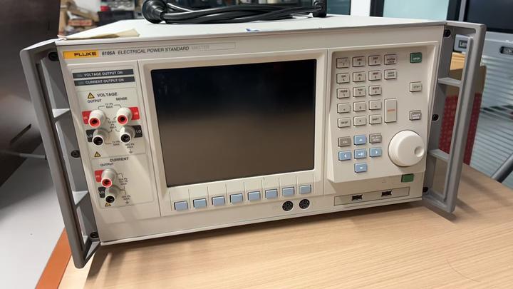 FLUK 6105A 电能功率标准源维修案例 - 知乎