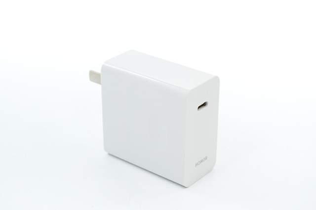 MagicBook 14 笔记本原配充电器，65W PD快充，荣耀65W充电器评测 - 知乎