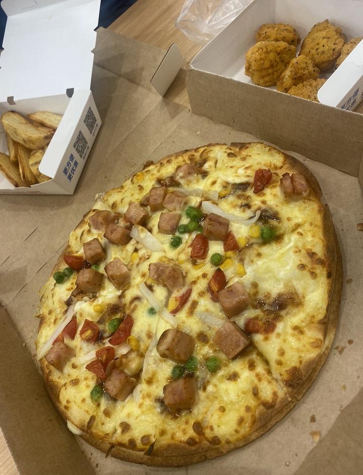 Knowledge-aware Graph Neural Networks with Label Smoothness Regularization for Recommender ...