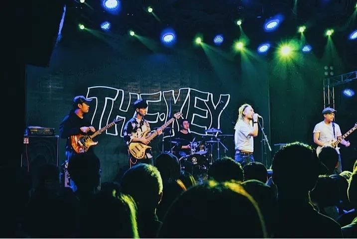 Live house的经营模式是怎样（Live house是做什么的） - 知乎