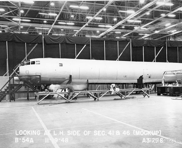 如何评价Boeing B-54 (Ultrafortress)轰炸机？ - 知乎
