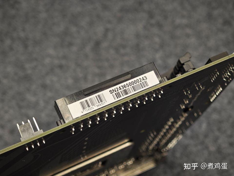 CPU针脚砸弯免费修好：技嘉主板售后复活记 - 知乎