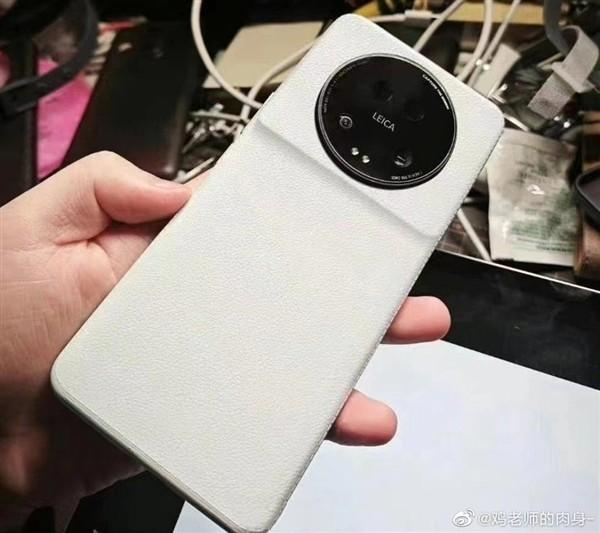 新机亮点提前看：一加Ace2V颠覆行业常规，堆料极致普及旗舰质感 - 知乎