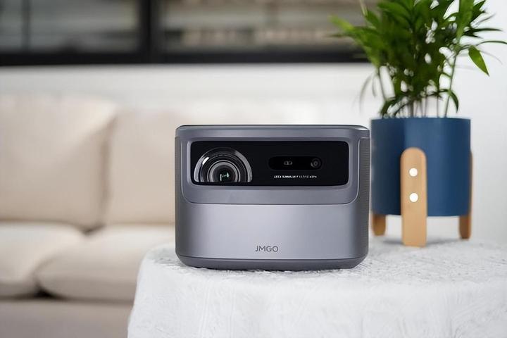 极米H5、坚果J10S引领旗舰投影新标准，色彩表现更重要 - 知乎