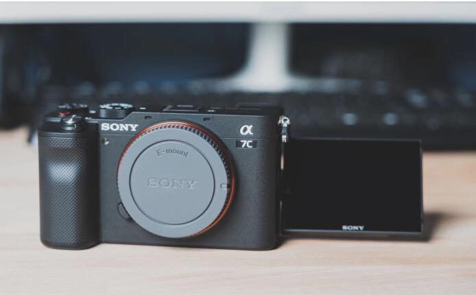 索尼a7系列区别对比，索尼A7M3和A7R3、A7R4、A7C、A7M4、A9、A1怎么选？索尼微单a7系列相机推荐 - 知乎